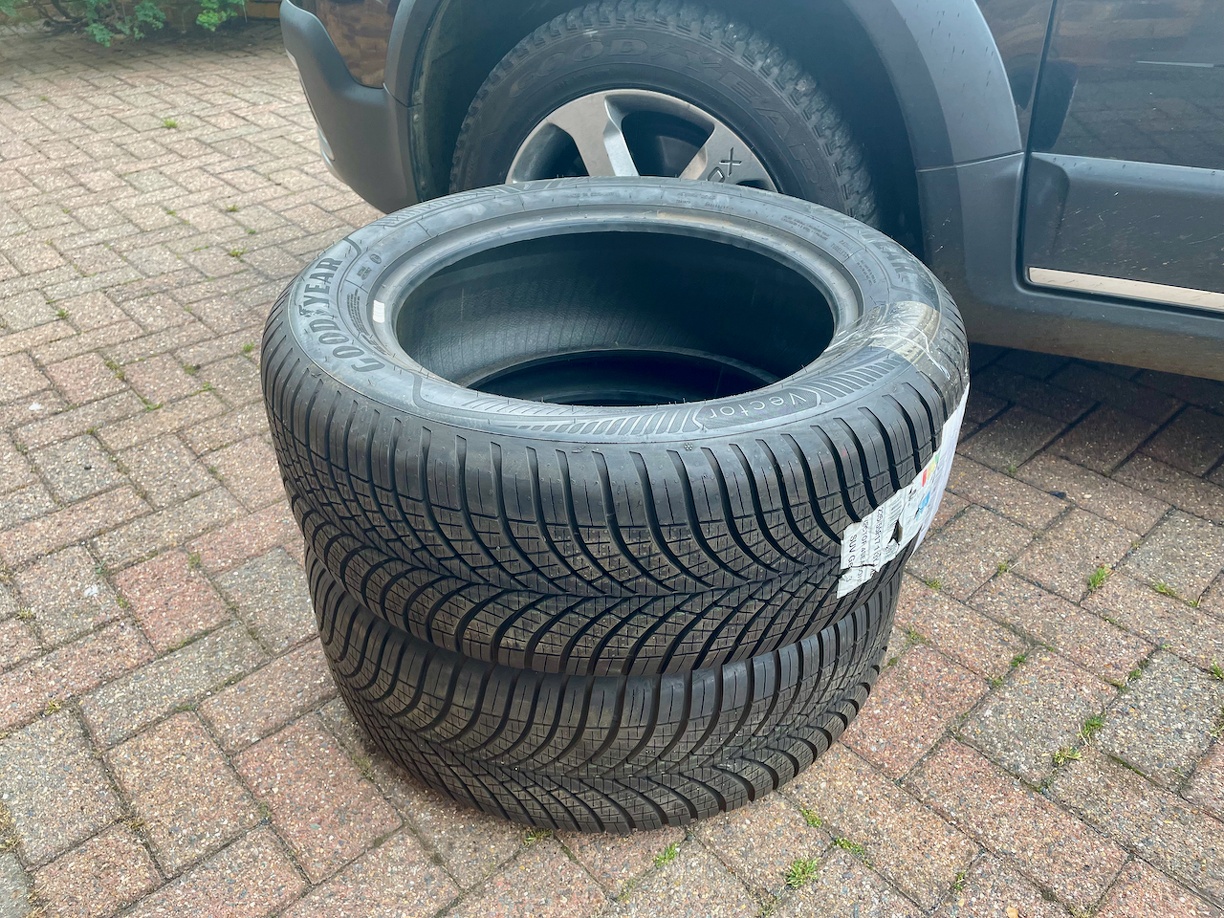 2010 Volvo XC70 D5 AWD - The formerly scruffy barge - Page 35 - Readers ...